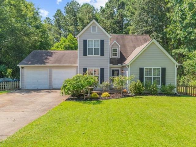 503 E Lake Ct, Woodstock, GA 30188