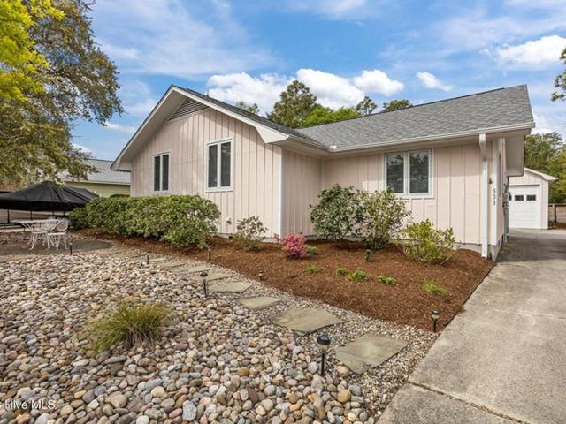 503 Fern Creek Ln, Carolina Beach, NC 28428