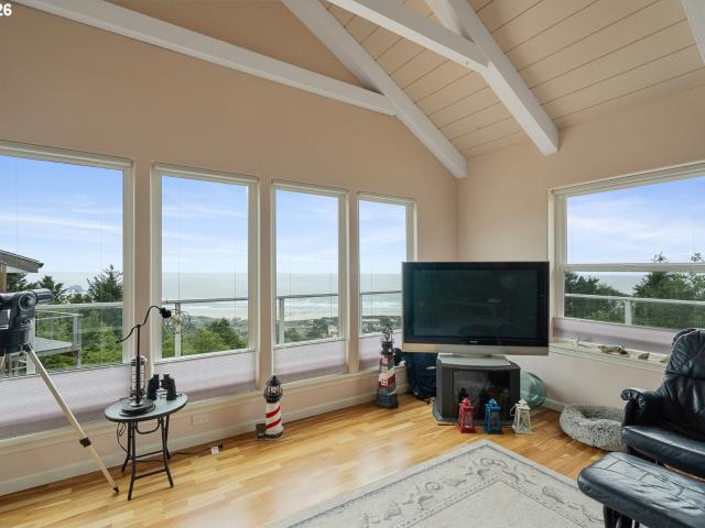 503 kesterson ct