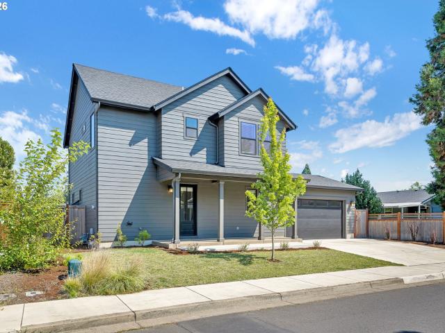 503 honeysuckle ln