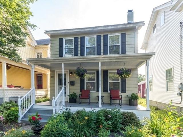 503 Harrison St, Frenchtown, NJ 08825