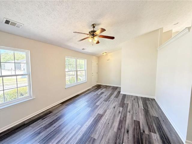 503 Oakleaf Court