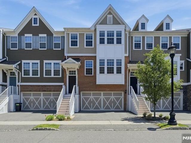 503 Laurel Ln, Cresskill, NJ 07626