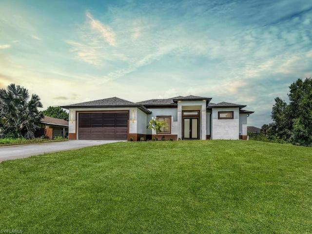 503 Lincoln Blvd, Lehigh Acres, FL 33936 | MLS #226022
