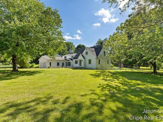 503 Northland Ct NE, Rockford, MI 49341