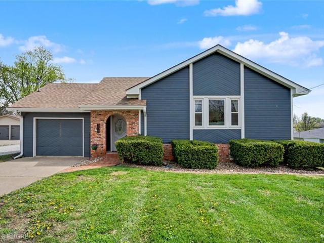 503 S 11th St, Adel, IA 50003