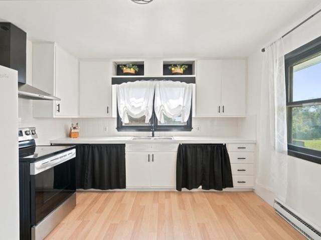 503 S KS 4 Hwy, Dwight, KS 66849