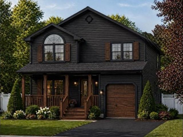 503 Spruce St, North Babylon, NY 11703