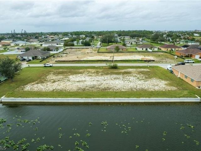503 SW 3rd Ct, Cape Coral, FL 33991