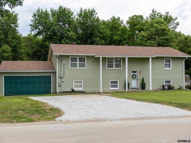 503 Ridge Rd N, Council Bluffs, IA 51503