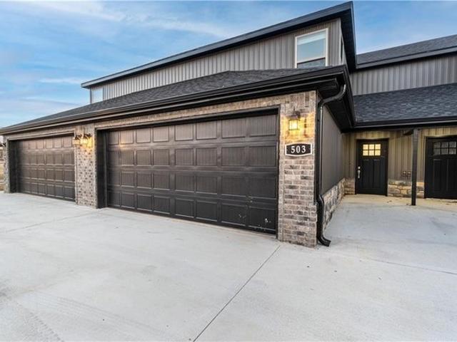 503 W Arkansas St, Gentry, AR 72734
