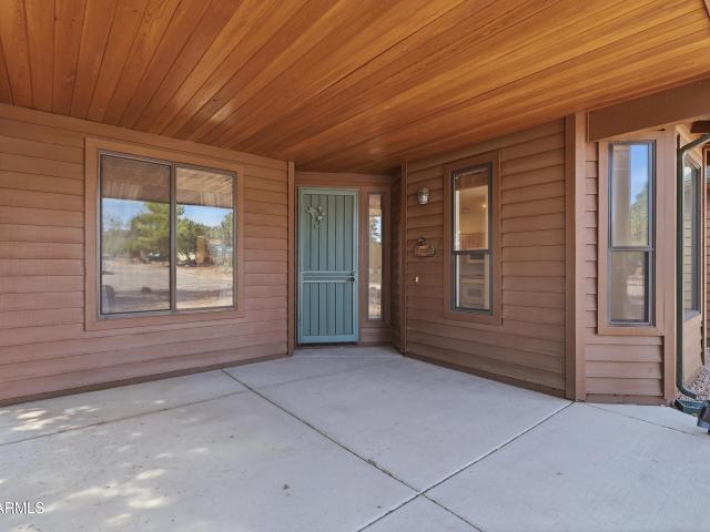 503 W Houston Mesa Road