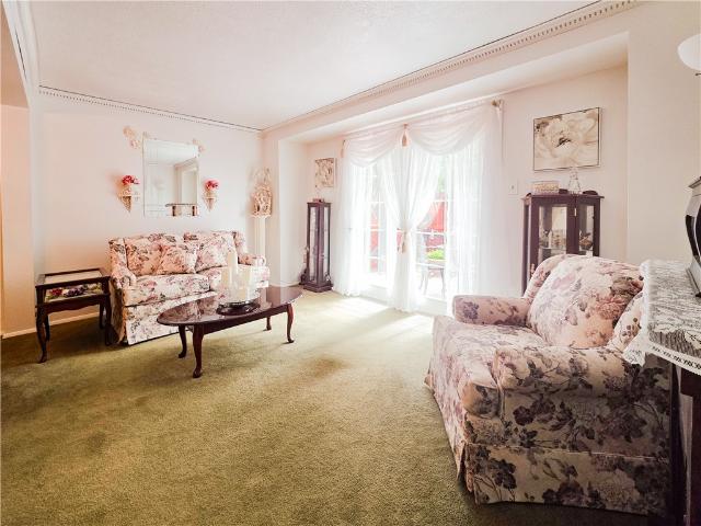 503 Winesap Court