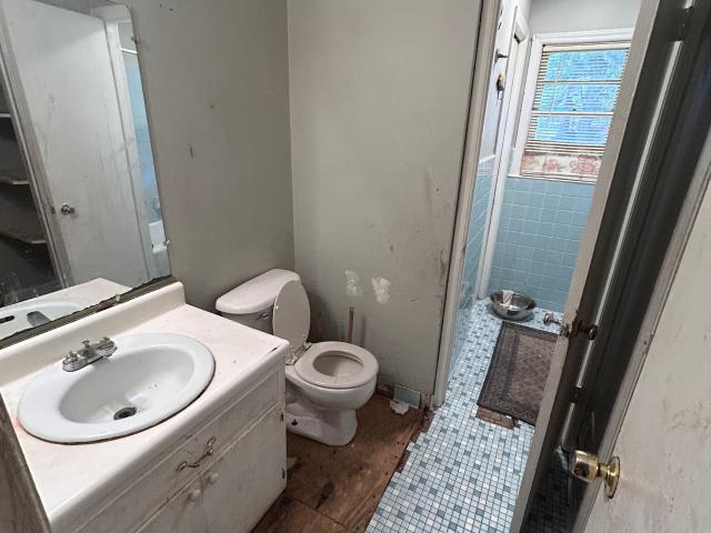 503 Vineyard Road