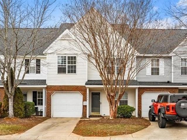 5044 Bartholomews Ln, Greensboro, NC 27407