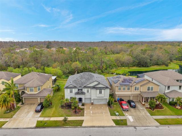 5045 Ivory Stone Dr, Wimauma, FL