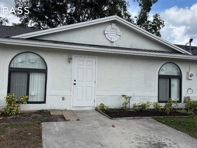 5045 SE Primrose Way, Stuart, FL