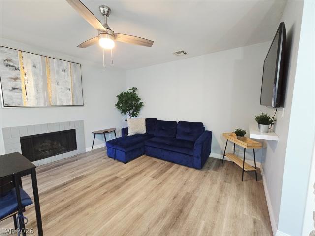 5045 Spencer St, Unit B, Las Vegas, NV 89119 | MLS #2766