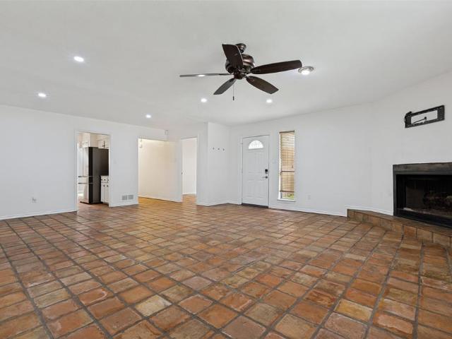 5045 Thunder Road