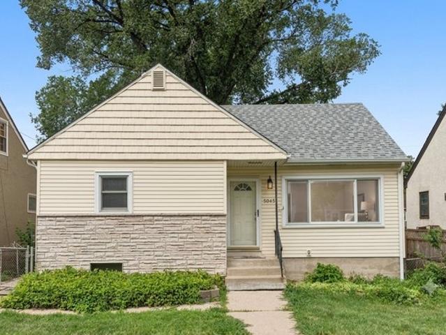 5045 Upton Ave N, Minneapolis, MN 55430