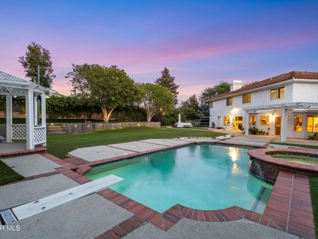5045 Wagner Way, Oak Park, CA 91377