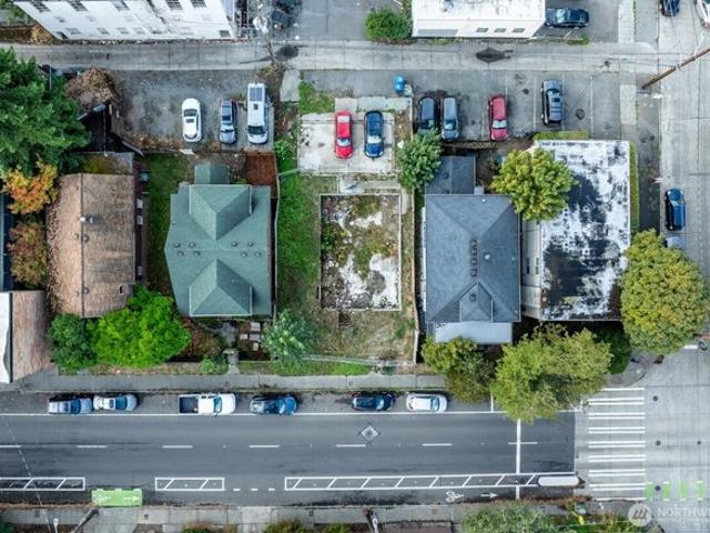 5045 11th Ave NE, Seattle, WA 98105