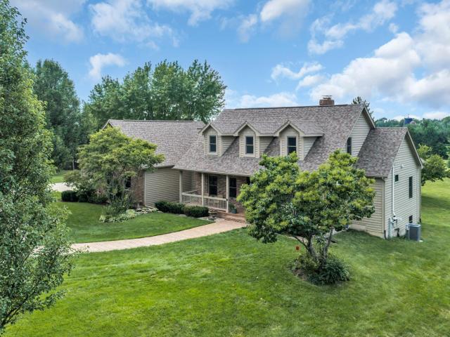 5046 Briar Ridge Ct
