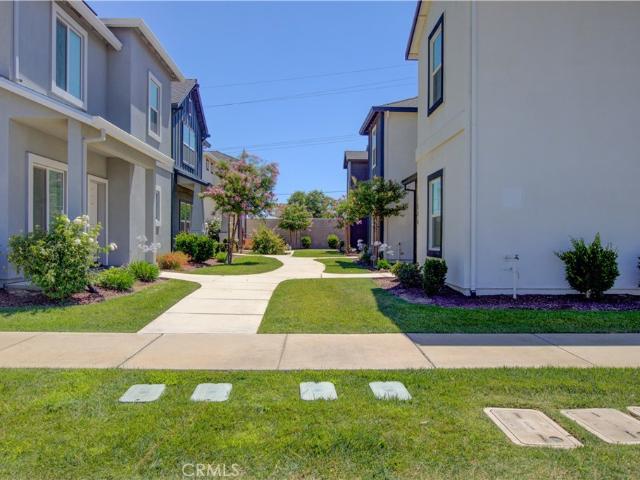 5046 Palisade Ave