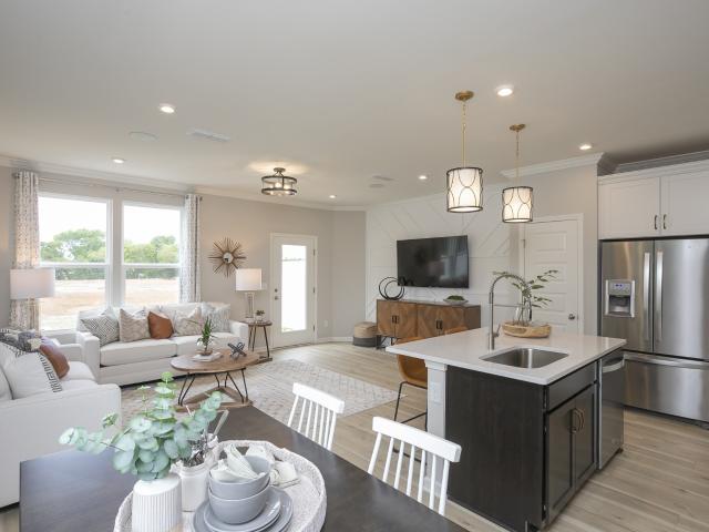 5047 Dayflower Drive