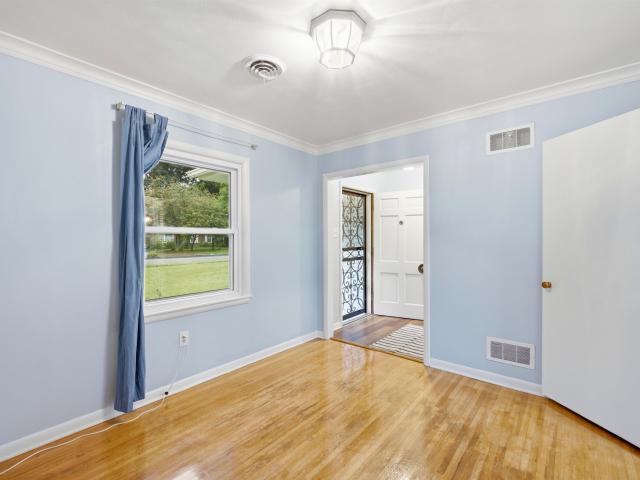 5047 helene rd