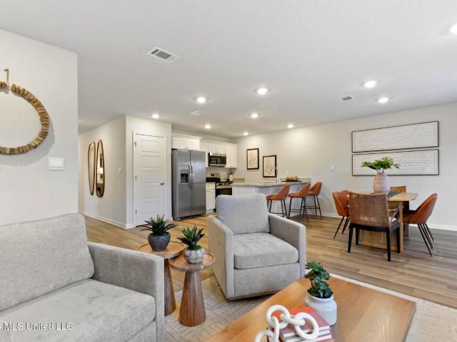 5047 Quail Ridge Drive