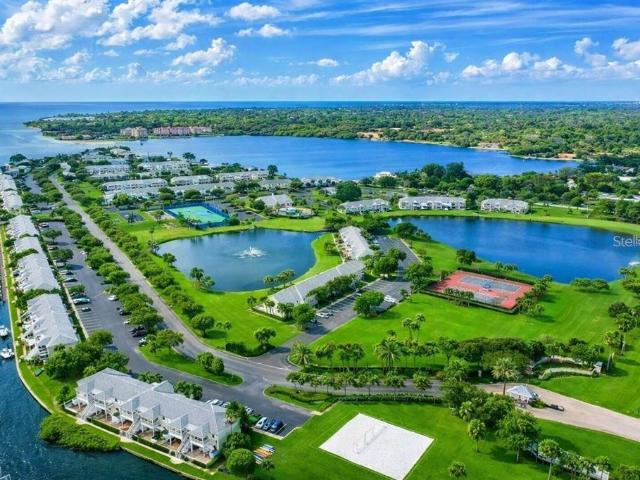 5048 Beach Dr SE, Unit F, St. Petersburg, FL 33705 | MLS #TB8479