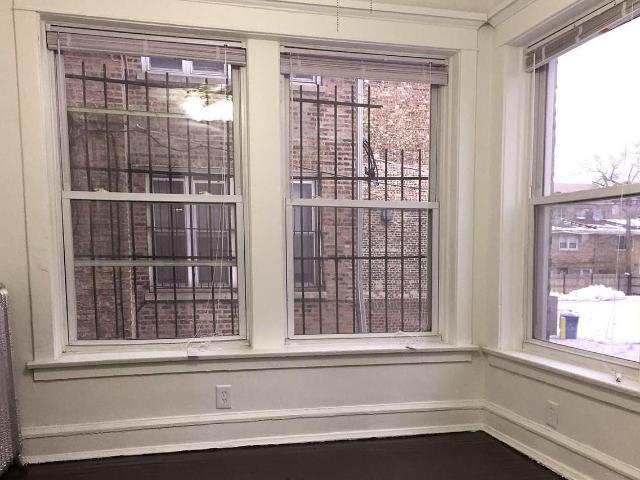 5049 S. Drexel Boulevard 1 Bedroom Apartment for Rent at 5049 S Drexel Blvd, Chicago, IL 60615 Kenwood