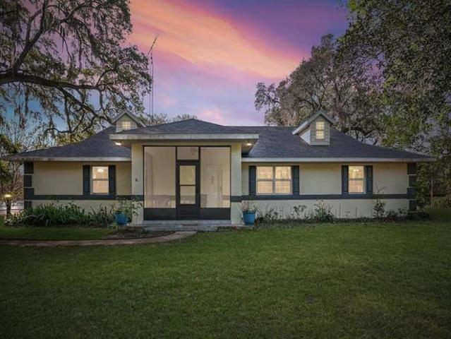 5040 NE 132nd Pl, Anthony, FL 32617