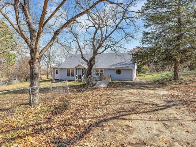 5040 Highway 5, Hartville, MO 65667