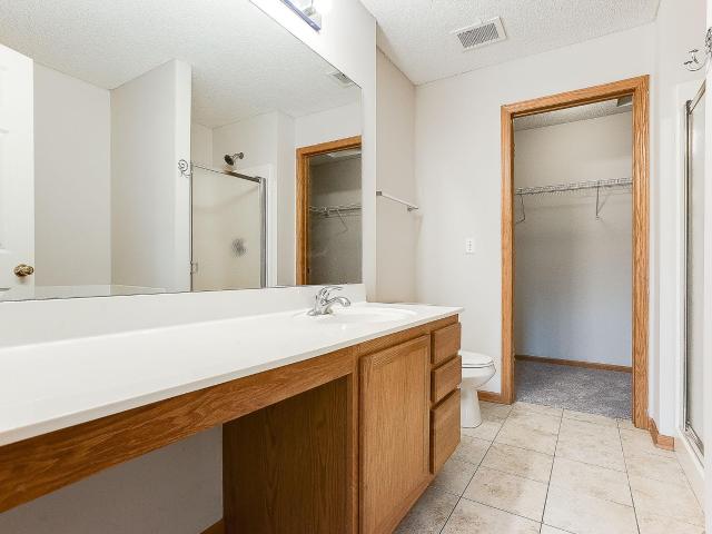 5040 Holly Ln N, Unit 3, Plymouth, MN 55446 | MLS #7106