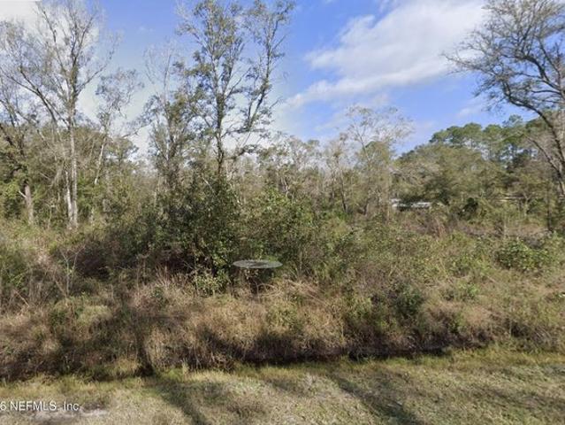 5040 Irving St, Hastings, FL 32145