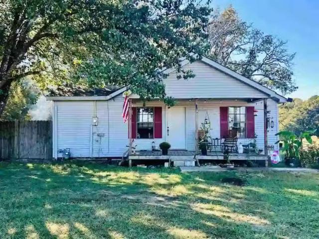 5040 LAGRANGE RD, LEIGHTON, AL 35646