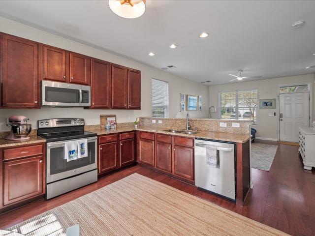 5040 Wapiti Way, Hollywood, SC 29449 | MLS #26013