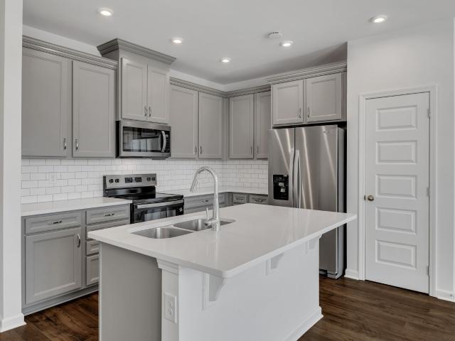 5041 Dayflower Drive