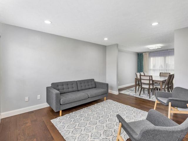 5041 Lexington Court