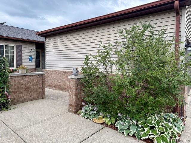 5041 Sandalwood Drive
