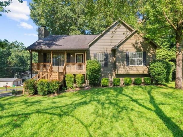 5041 Twig Haven Cir, Canton, GA 30115