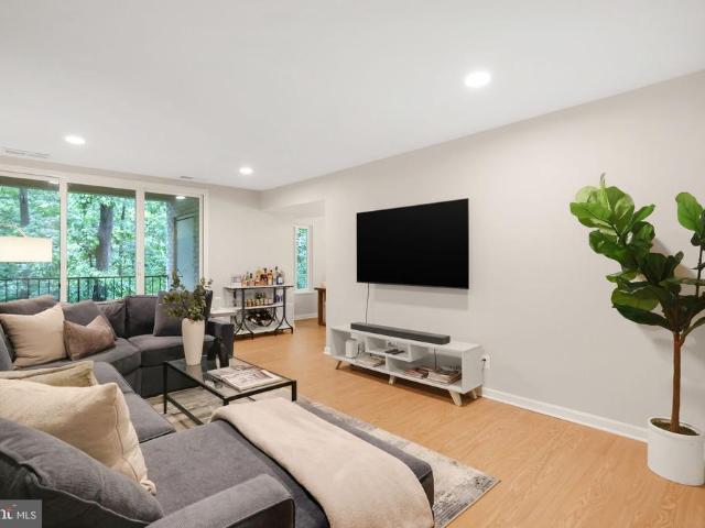 5041 7Th Road S # 102