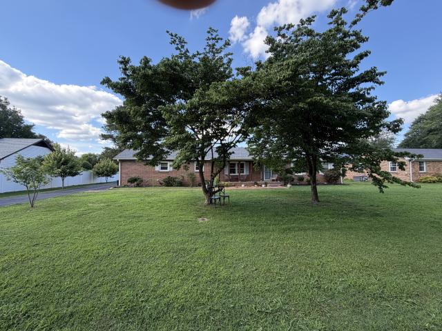 5042 Creekside Dr