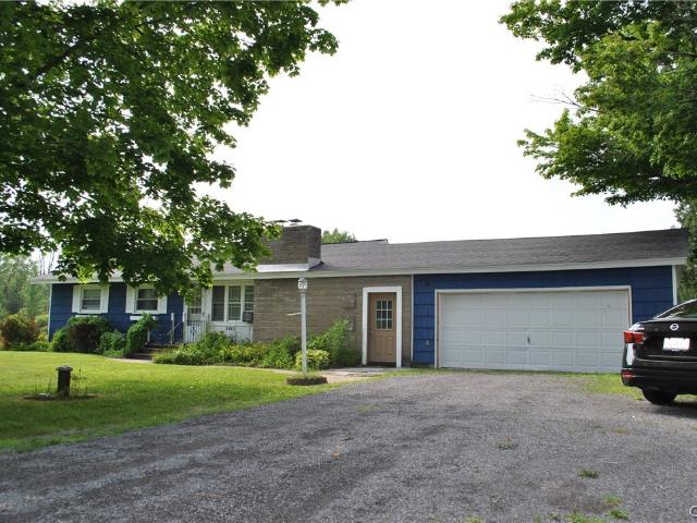 5043 Hill Road