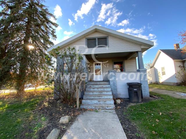 504 2 Franklin, 2 beds, 1 full bath