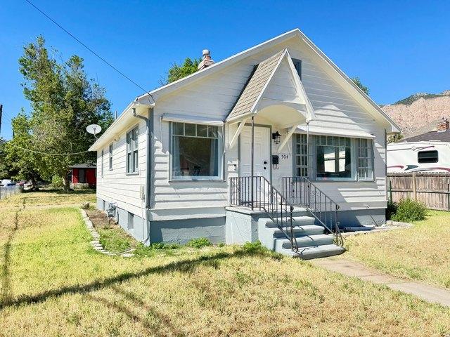 504 7th St, Ogden, UT 84404