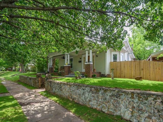 504 47Th Street