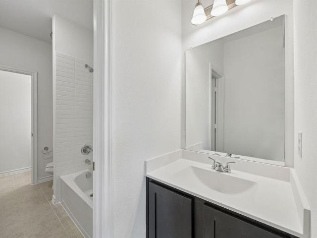 504 506 Trailhead Ln, Denton, TX 76209 | MLS #21095